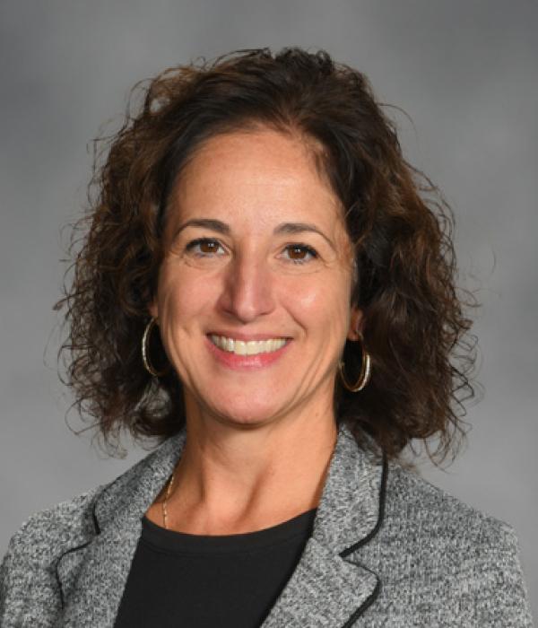 Dr. Isabel Resende | Lehigh College of Education